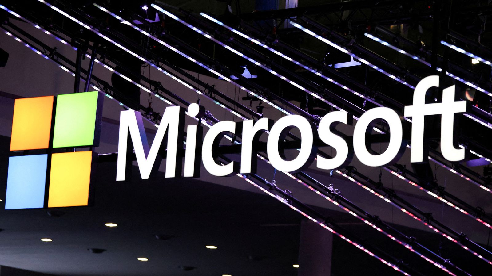Microsoft regains title of world's most valuable public company from ...